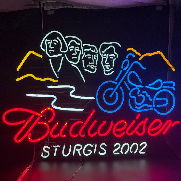 Budweiser Sturgis Mount Rushmore 2002 Neon Sign – NeonSignRevival